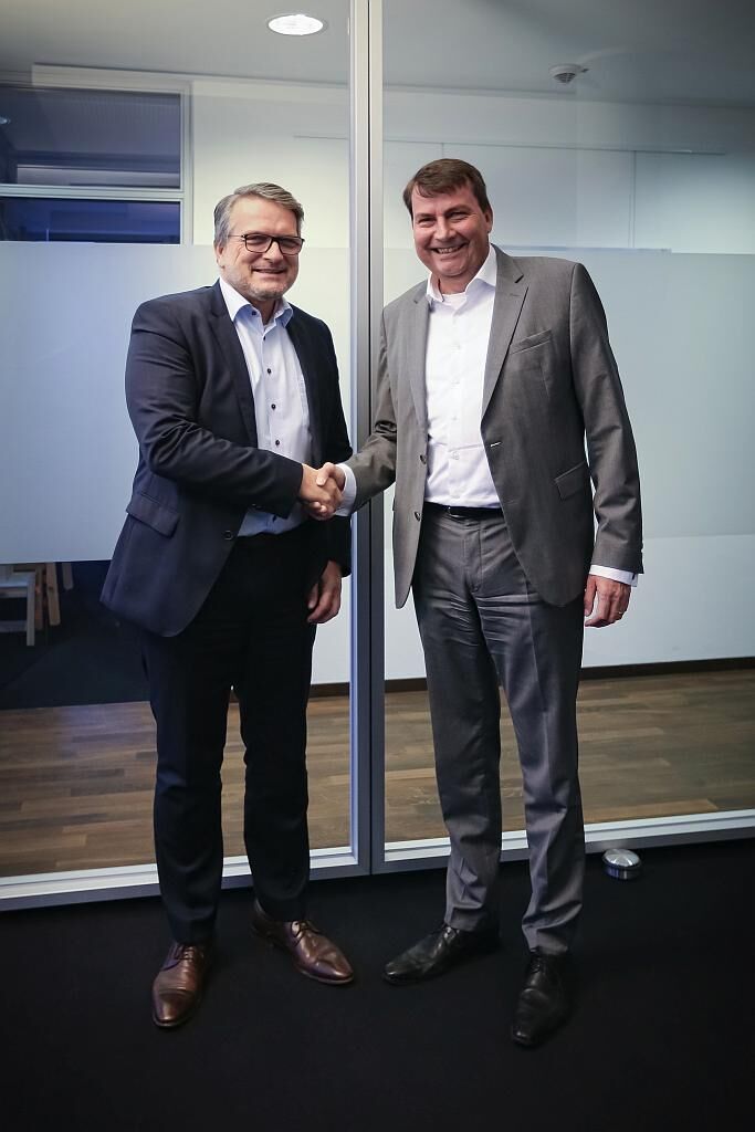 Frimo/Hennecke: Individuelle Automotive-Lösungen durch Kooperation bei ...